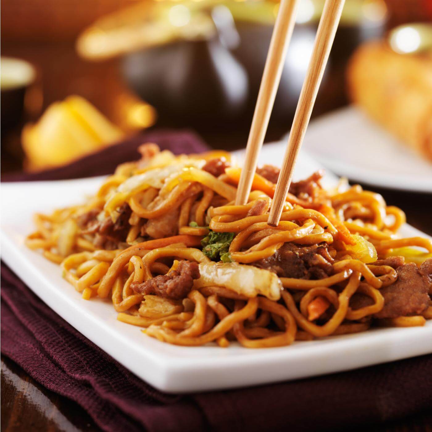 Main Garden Chinese Restaurant (350 Davis Dr, Newmarket, ON L3Y 2N7 ...