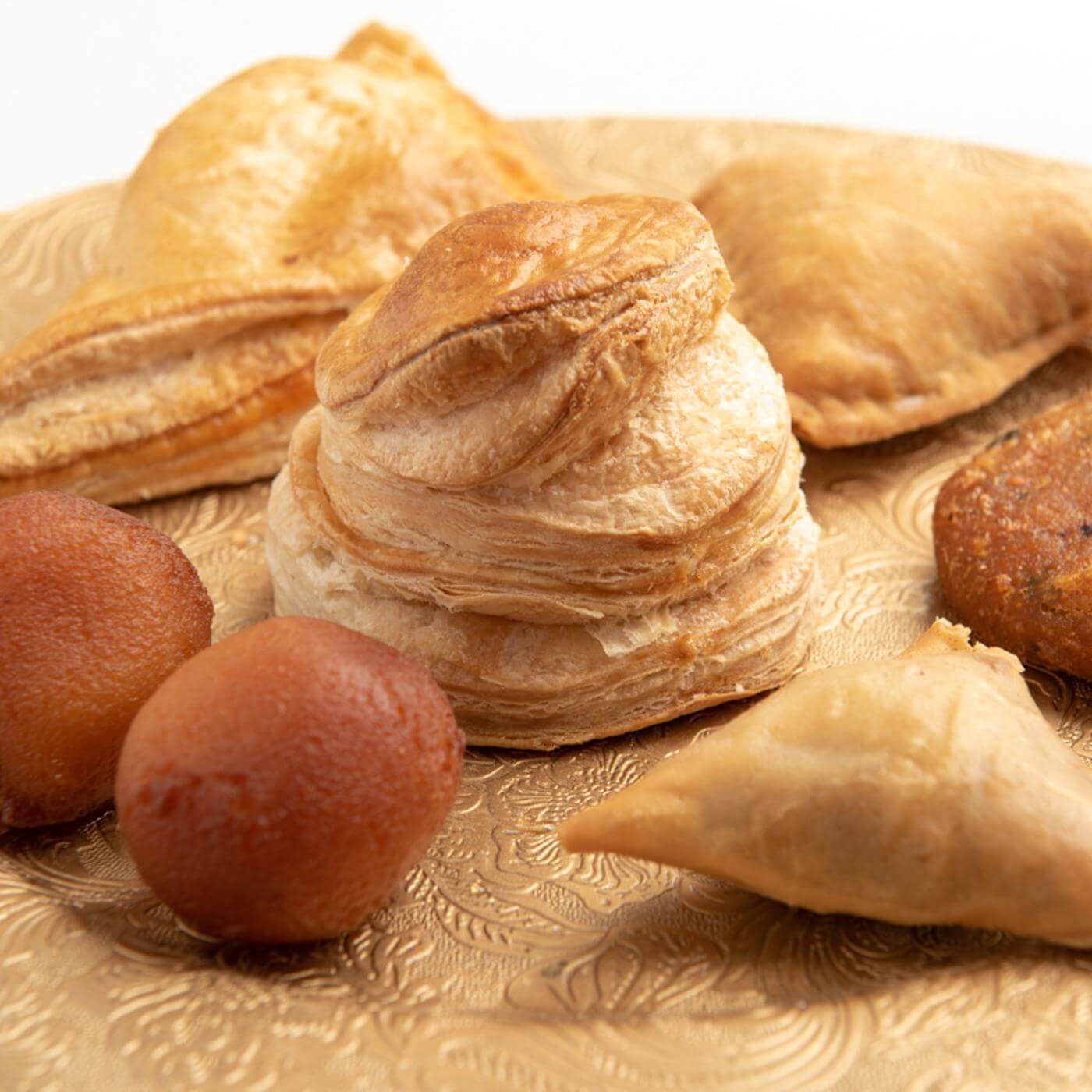 Soghaat Sweets and Bakery (6400 Millcreek Dr, Mississauga, ON L5N 3E7 ...